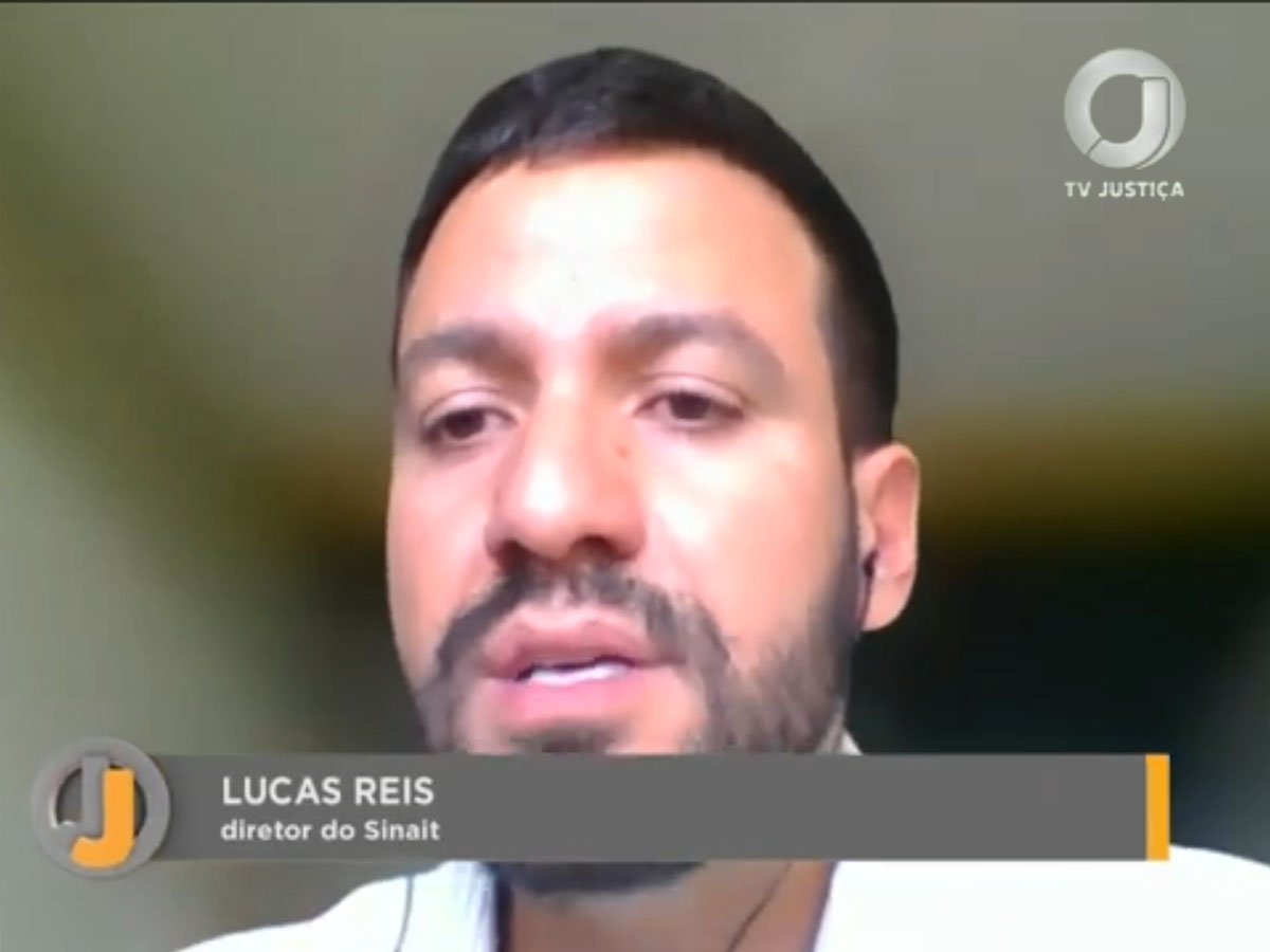 TV Justiça entrevista o diretor do SINAIT, Lucas Reis, no Dia Nacional ...